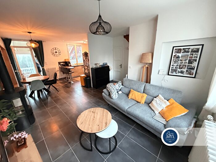 Maisons à vendre et appartements à louer - 2