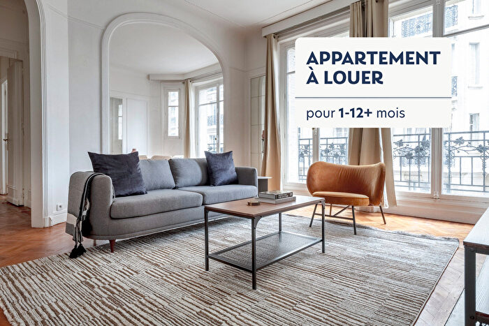 Appartement à louer - Paris e , Passy, Maison de la Radio, Muette-Sud - 3 pièces - 2 chambres