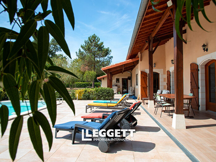 Maison à vendre - Labastide-dArmagnac - 9 pièces - 5 chambres