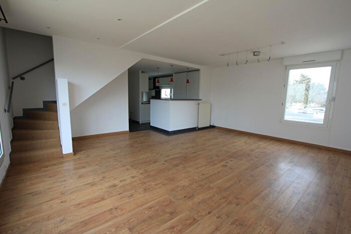 Le Plessis-Robinson, Cité Haute : Appartement 3 pièces à louer
