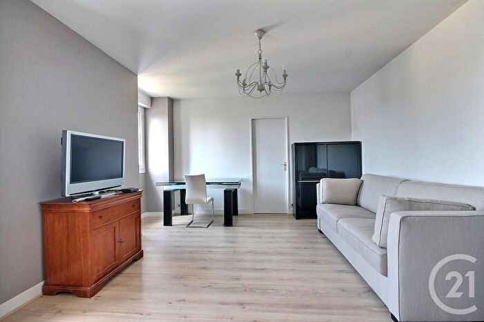 Appartement 1 pièce à louer - Blois, Centre-ville