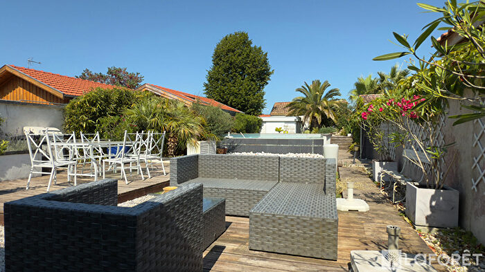 Maison à vendre - La Teste-de-Buch, Centre-ville - 5 pièces - 3 chambres