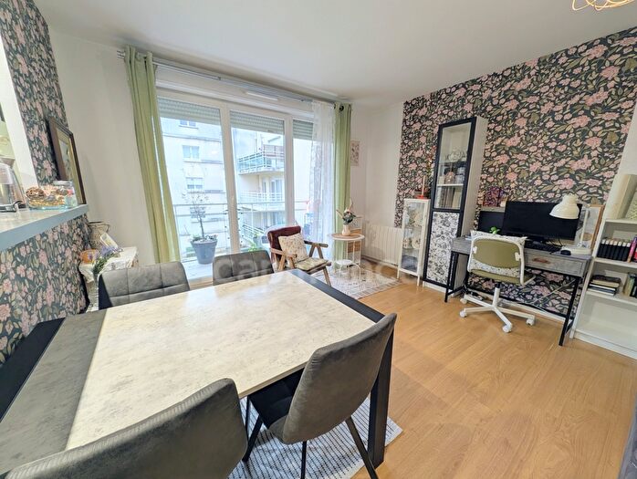 Appartement à vendre - Corbeil-Essonnes, Pressoir, Prompt - 3 pièces - 2 chambres