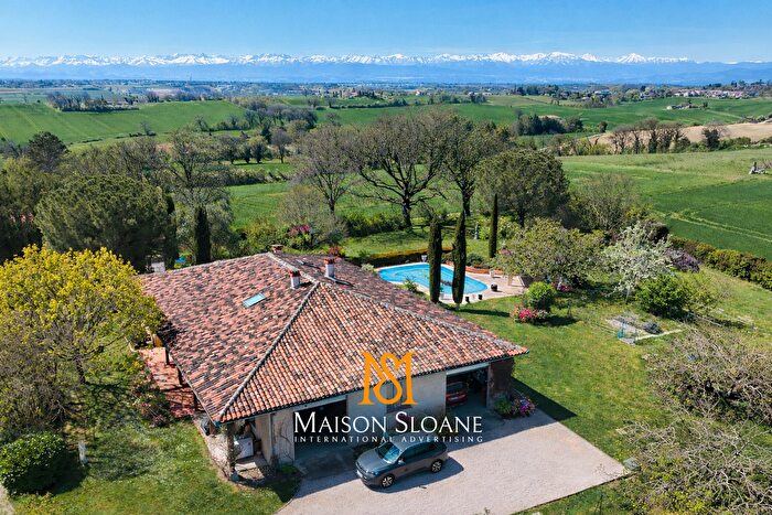 Maison 11 pièces à L'Isle-Jourdain, à vendre