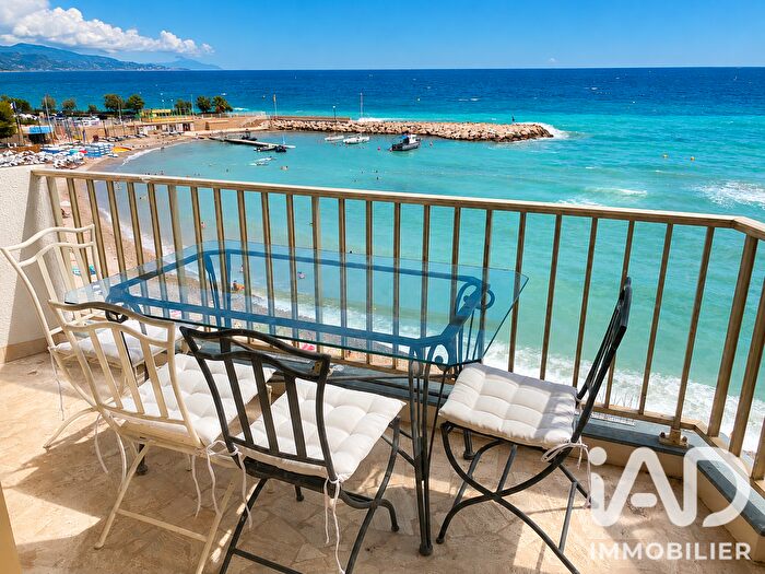 Roquebrune-Cap-Martin, Carnolès, Gare, Cap Azur : Appartement 2 pièces à vendre