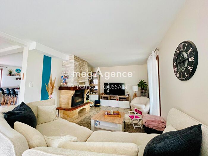 Maison à vendre - Sauveterre - 4 pièces - 3 chambres