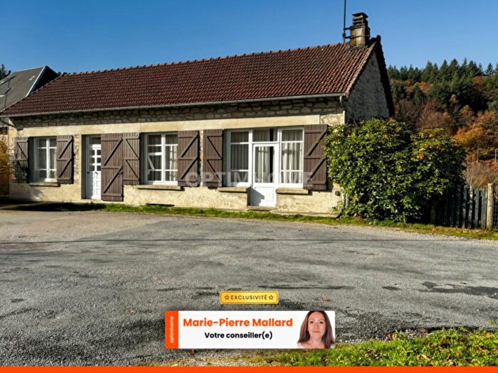 Royère-de-Vassivière : Maison 9 pièces à vendre