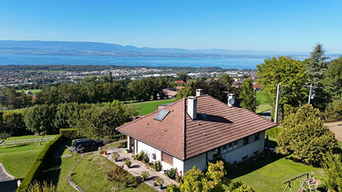 Maison à vendre - Thonon-les-Bains, Ouest - 9 pièces - 4 chambres
