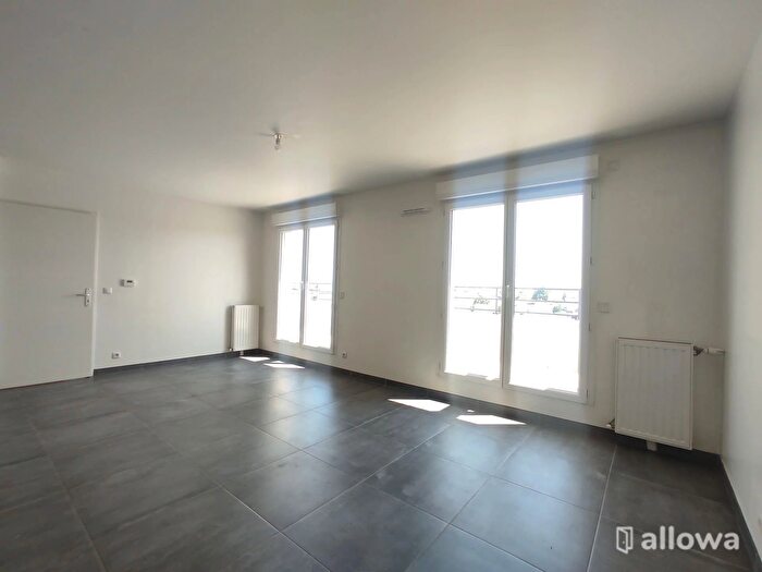 Appartement à louer - Drancy, Le Petit Drancy - 2 pièces - 1 chambre