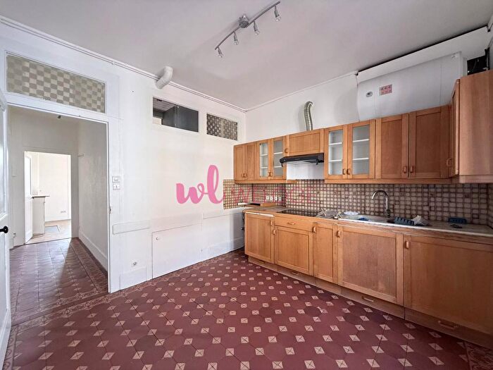 Appartement à vendre - Oullins, Saulaie, Clavière - 2 pièces - 1 chambre