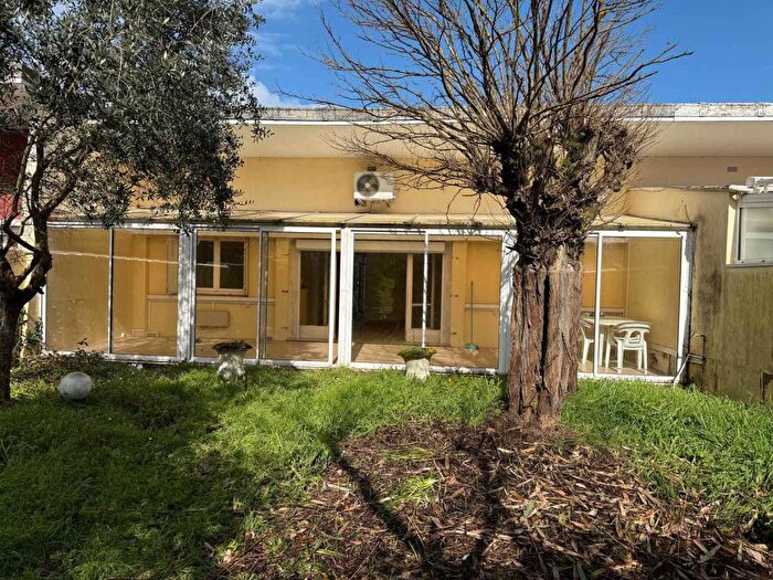 Maison à vendre - Pessac, Noës - 4 pièces - 3 chambres