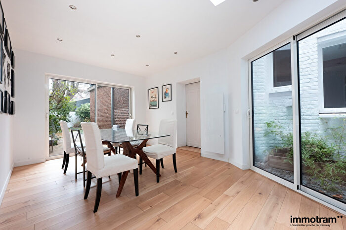 Appartement à vendre - La Madeleine - 4 pièces - 3 chambres