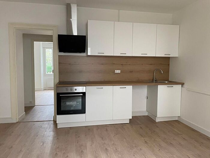 Nantes, Saint-Clément, Jardin des plantes, Caserne Lamoricière : Appartement 3 pièces à vendre