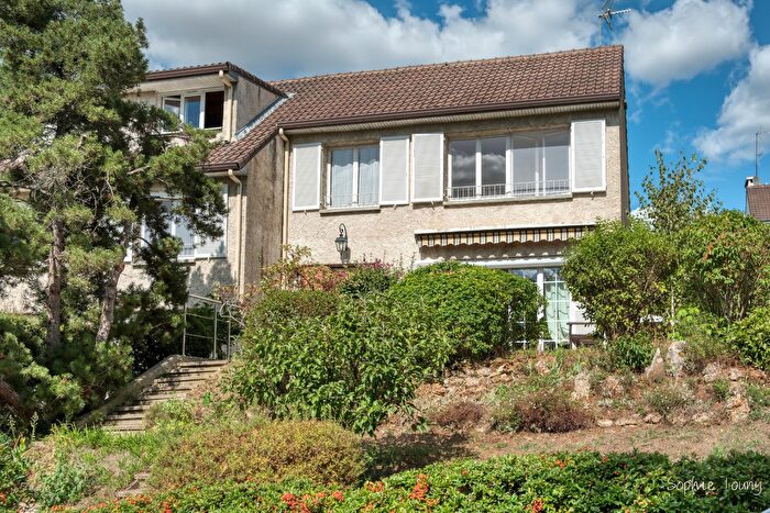 Maison 5 pièces à vendre à Gif-sur-Yvette, Centre-ville, Mérantaise