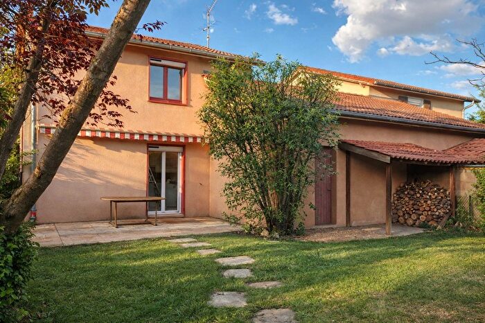 Maison à vendre - Villefranche-sur-Saône, Nord Est - 6 pièces - 4 chambres