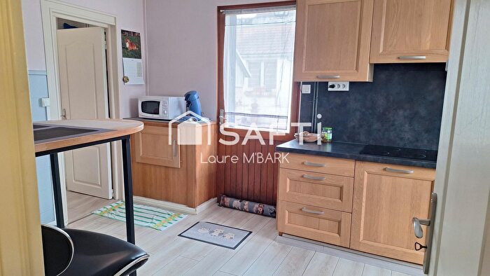 Noyon, Ceinture centre-ville, Beauséjour : Maison 6 pièces à vendre