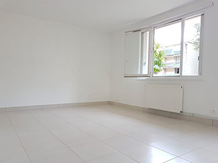 Appartement à louer - Saint-Michel-sur-Orge, Bois des Roches - 2 pièces - 1 chambre