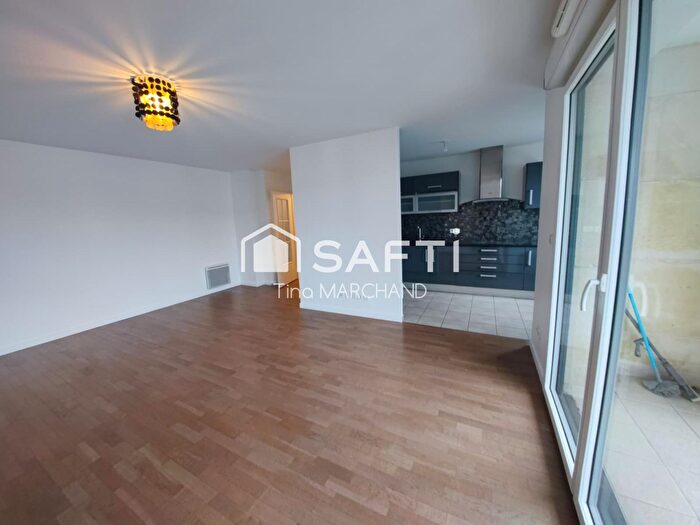 Maisons-Laffitte, Ouest : Appartement 3 pièces à vendre
