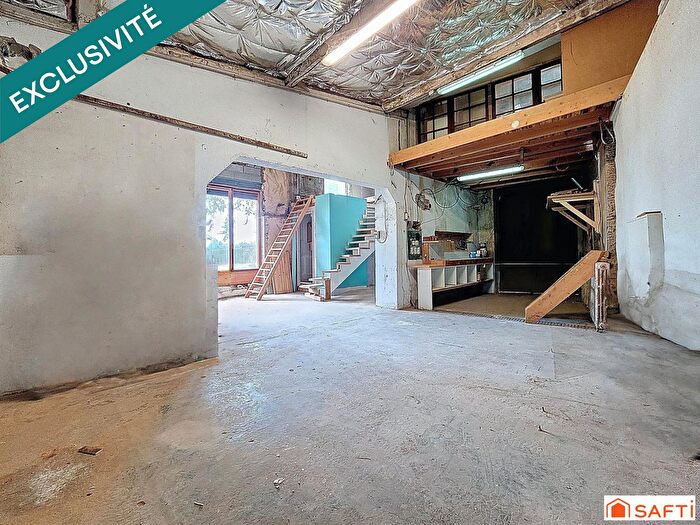 Lacenas : Maison 1 pièce à vendre