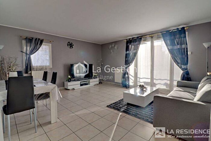 Bellevues-Liesse, Saint-Ouen-l'Aumône : Appartement 4 pièces à louer