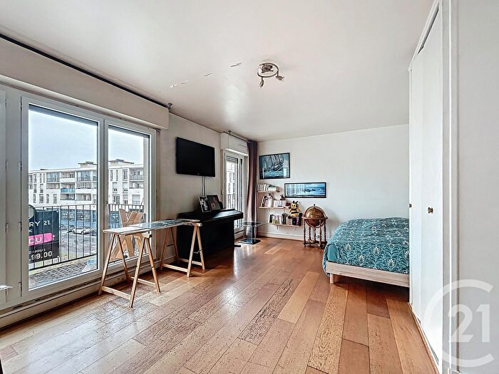 Appartement à vendre - Chatou, Est - 1 pièce