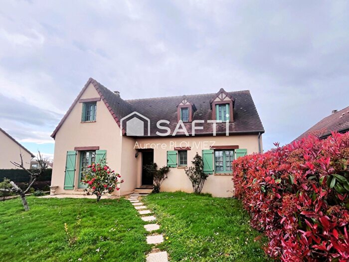 Maison 8 pièces à vendre à Nogent-le-Rotrou