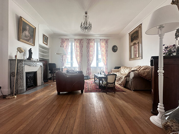 Appartement 4 pièces à Vichy, Thermal, à vendre