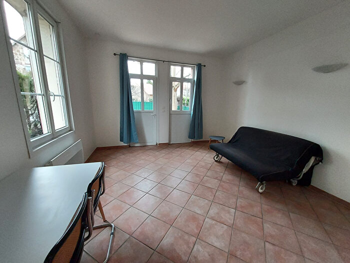 Appartement 1 pièce à louer - Gonesse, Centre-ville