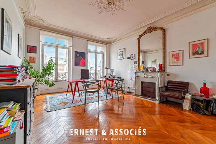 Appartement à vendre - Paris e , Louis Blanc, Aqueduc - 5 pièces - 3 chambres