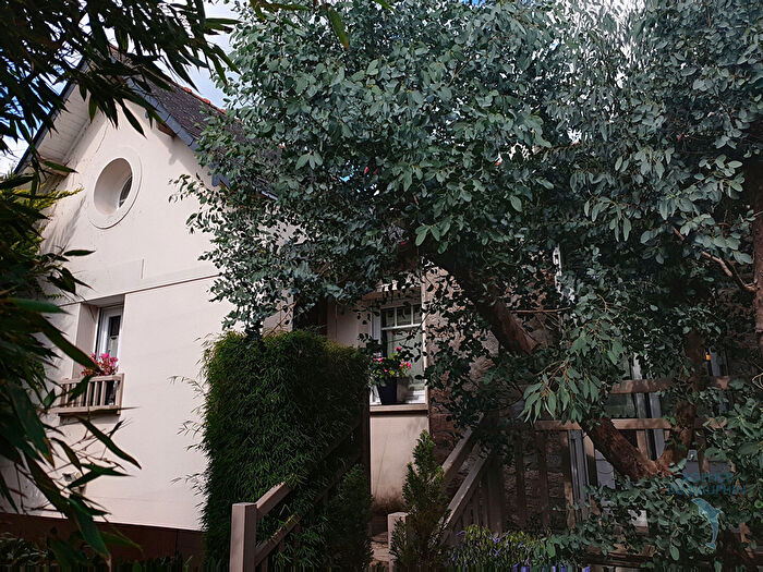 Maison à vendre - Pornichet, Centre-ville, Gare, Gambetta - 7 pièces - 5 chambres