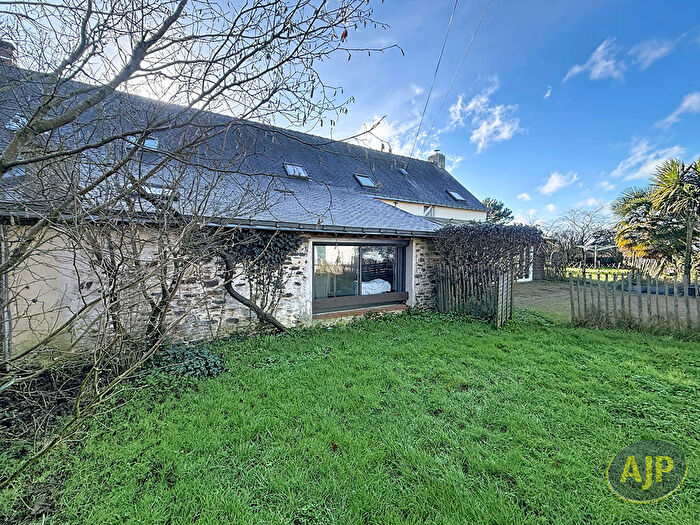 Maison à vendre - Joué-sur-Erdre - 8 pièces - 6 chambres