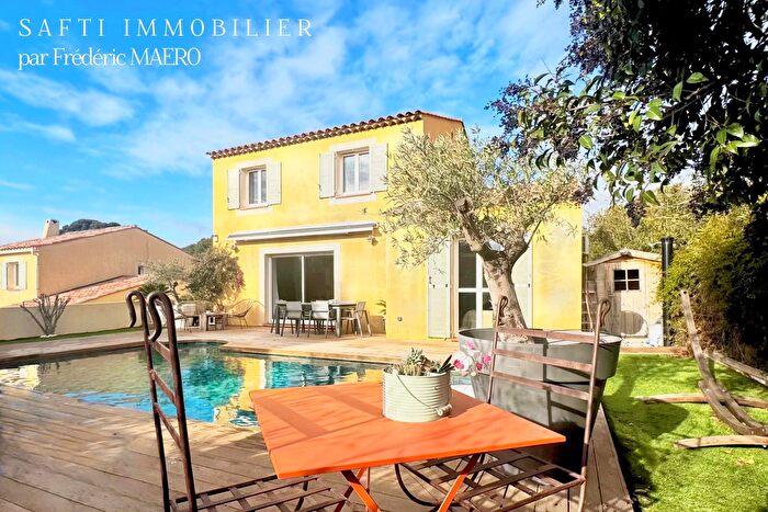 Maison à vendre - Marseille e , Saint-Mitre - 5 pièces - 4 chambres