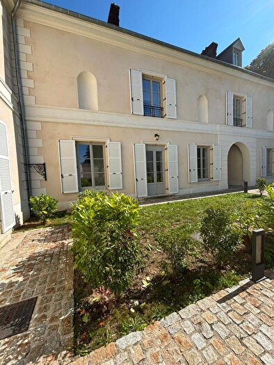 Nerville-la-Forêt - Appartement 5 pièces à louer