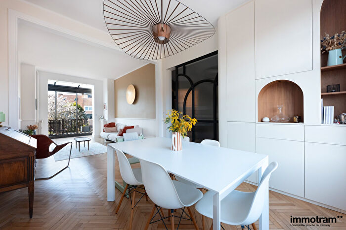 Maison à vendre - Croix - 6 pièces - 5 chambres