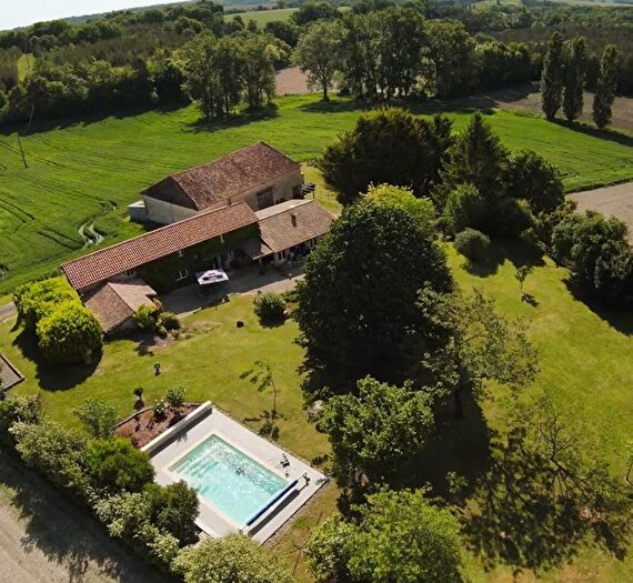 Maison à vendre - Allemans - 8 pièces - 5 chambres