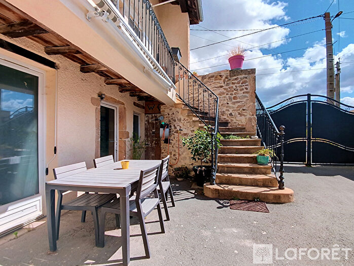 Maison 6 pièces à vendre à Fleurie