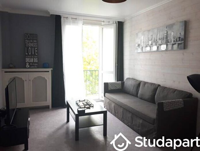 Appartement à louer - Rabière, Joué-lès-Tours - 1 pièce - 3 chambres