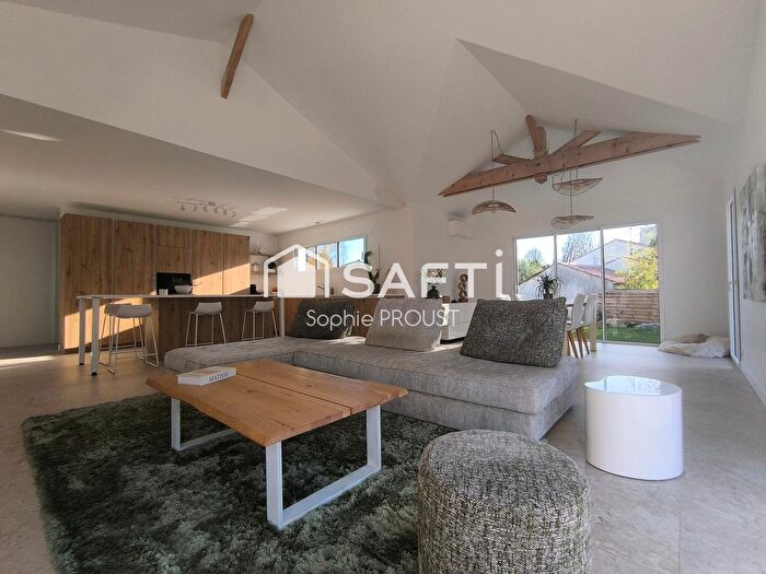 Maison à vendre - Sainte-Foy - 4 pièces - 3 chambres