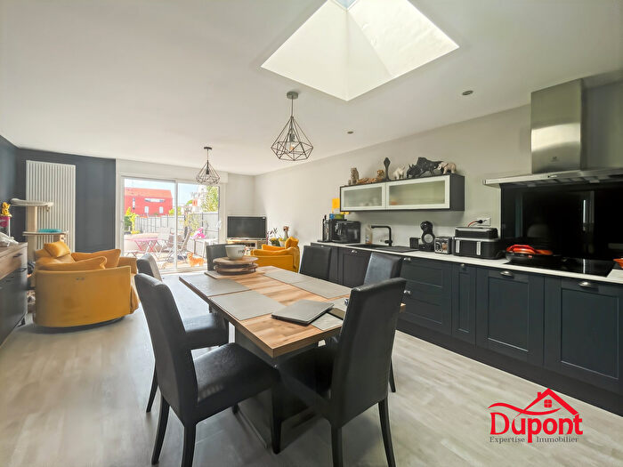 Maison à vendre - Pecquencourt - 8 pièces - 5 chambres