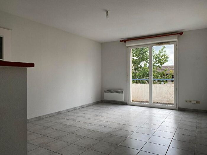 Appartement à louer - Saint-Paul-sur-Save - 2 pièces - 1 chambre
