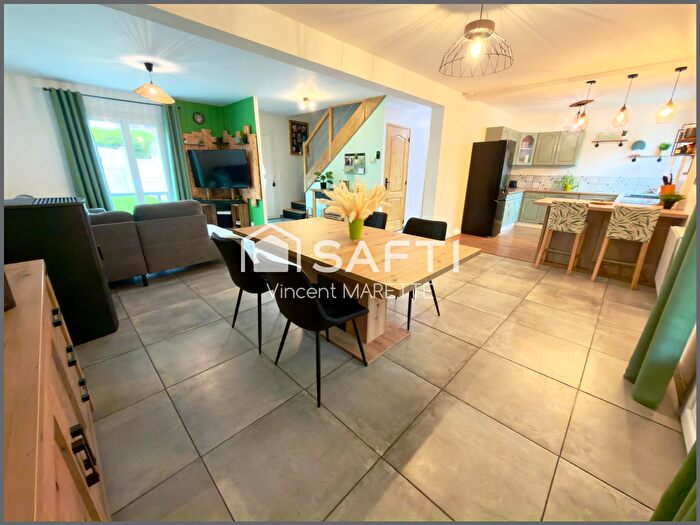 Maison à vendre - Cires-lès-Mello - 5 pièces - 4 chambres