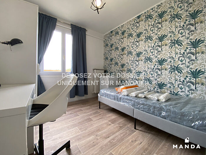 Appartement 5 pièces à louer à Créteil, Champeval
