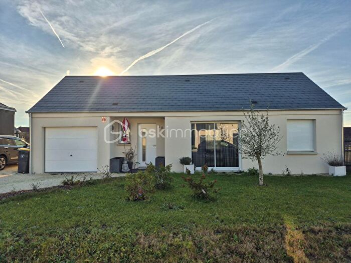 Maison à vendre - Donnery - 5 pièces - 2 chambres