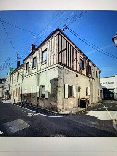 Briand Leclerc, Sens - Appartement 1 pièce à louer