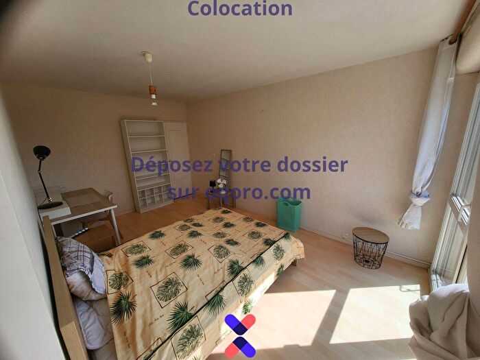 Appartement à louer - Bernardière-Bellevue-Harlière, Saint-Herblain - 5 pièces - 4 chambres