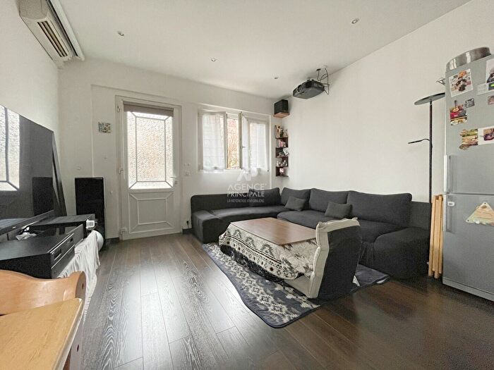 Maison à vendre - Viroflay, Haras - 3 pièces - 2 chambres