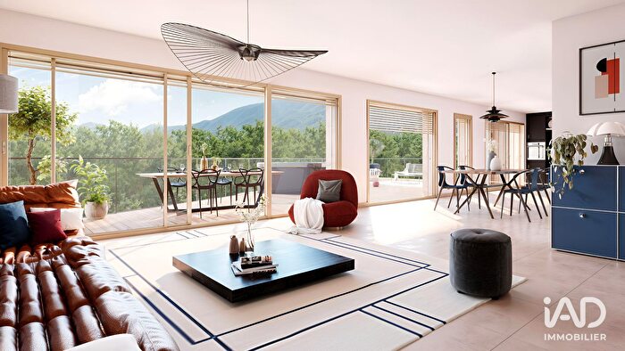 Appartement à vendre - Aix-les-Bains, Centre-ville - 4 pièces - 3 chambres