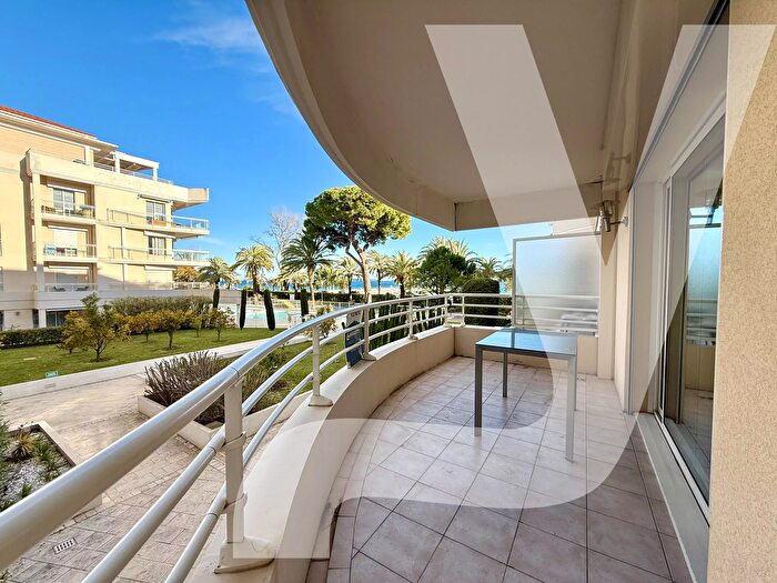 Appartement à vendre - Cannes, Bocca Sud - 2 pièces - 1 chambre