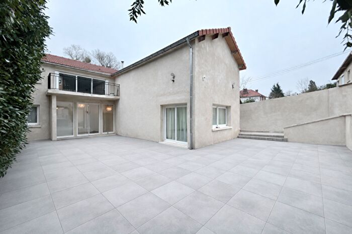 Breuillet : Maison 7 pièces à vendre