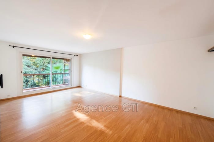 Appartement 2 pièces à louer - Hyères
